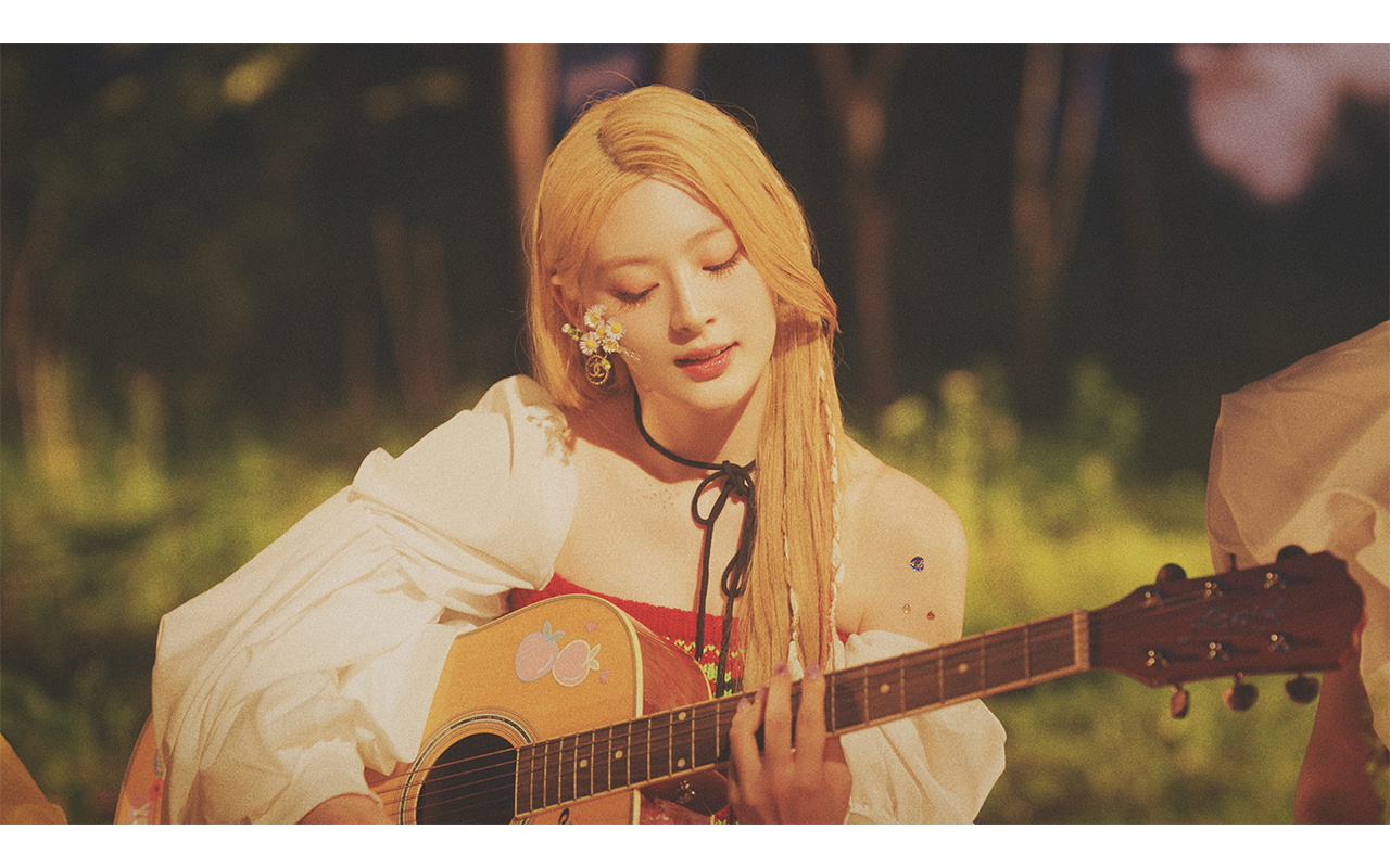 STAYC, 6 colors of 6 members, transformed into forest fairies ...